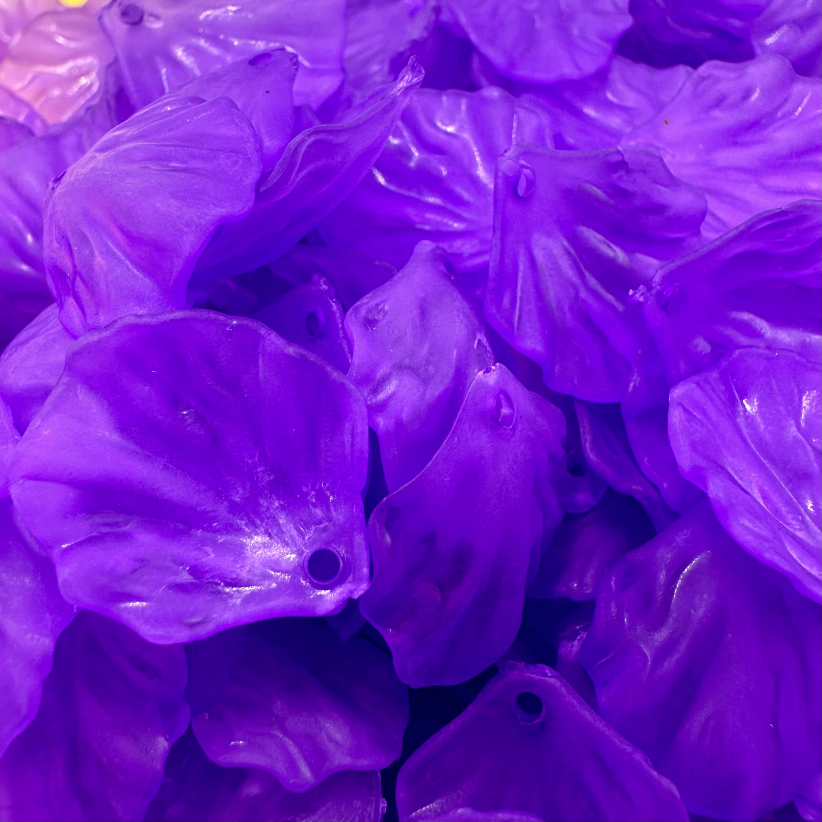 Transparent Frosted Petal Charms Purple Violet – The Store Before Time